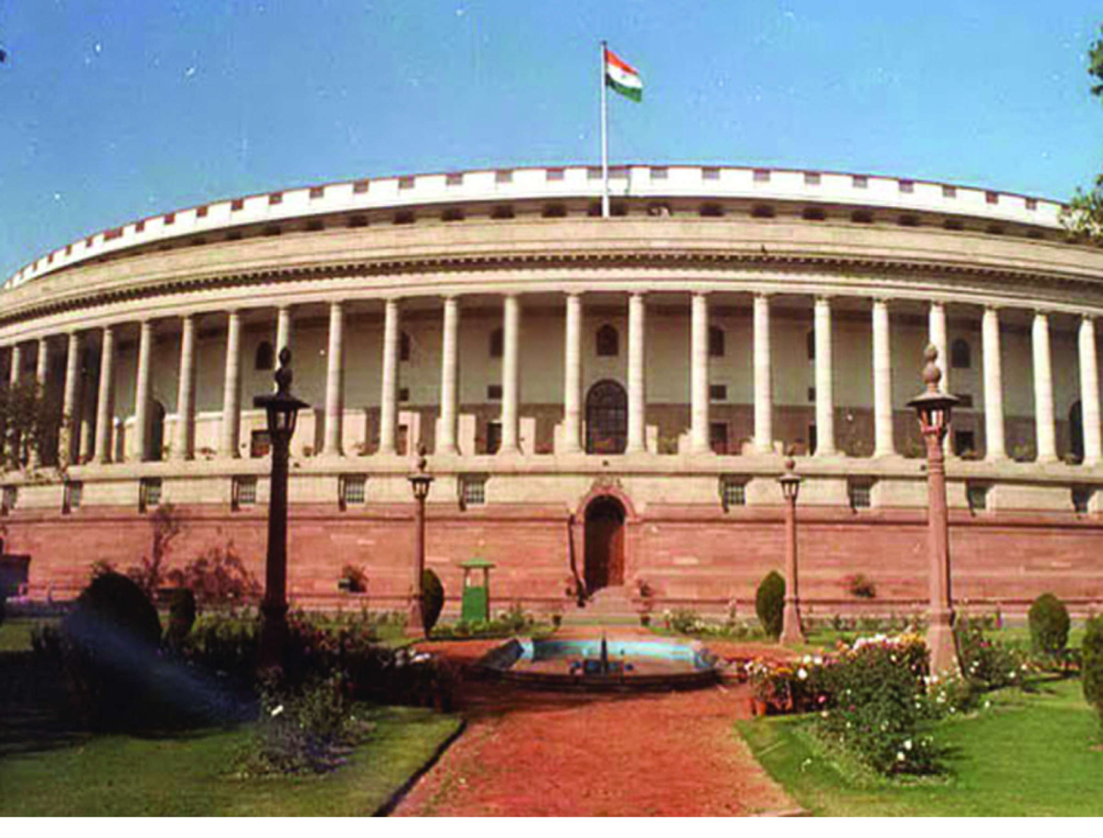 THE NATURE OF INDIAN FEDERALISM: A DISTINCTIVE MODEL OF GOVERNANCE ...